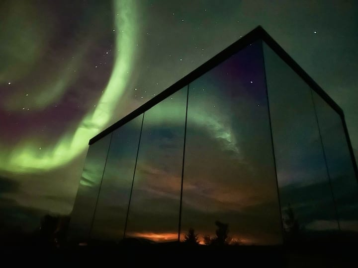 Nest Retreat Iceland - Glacier - Iceland