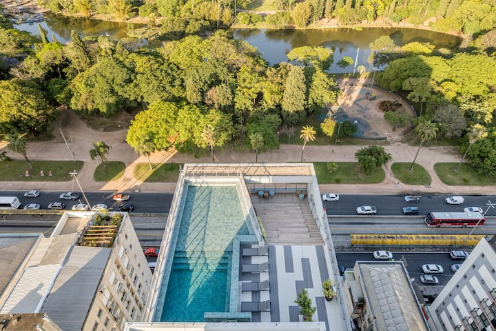 Apto Com Garagem | Redenção | Piscina + Vista - Porto Alegre