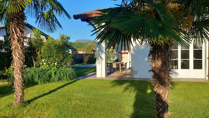 Maison Basque Avec Piscine - Saint-Pée-sur-Nivelle