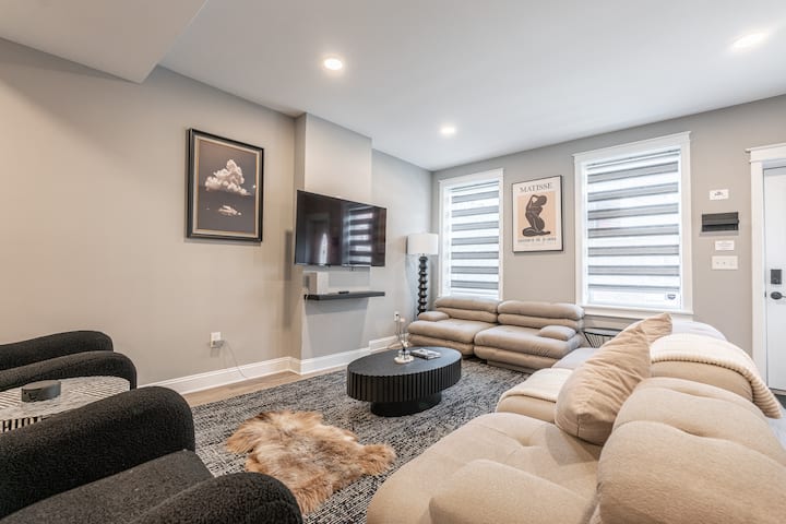Spacious&stylish Retreat In Point Breeze|sleeps 13 - Philadelphia, PA