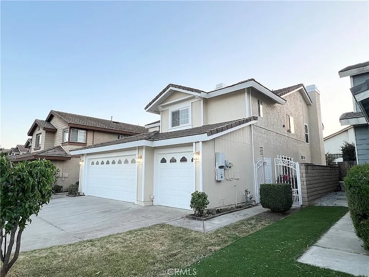 Flexible 5br (4+1 Partition), Family Friendly - Fontana, CA