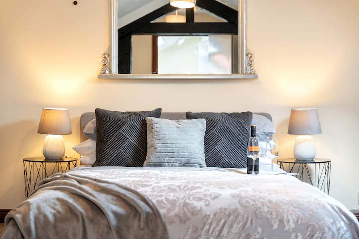 Thetford House • Fast Wifi & Tv • Minutes To Town - Norfolk