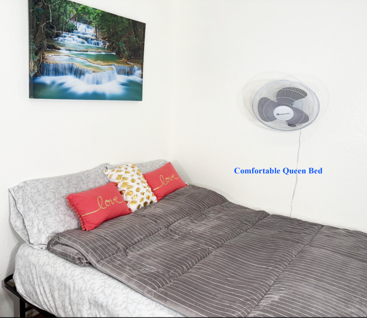 Private Lovely Room Near Six Flags, Lacantera,utsa - San Antonio, TX