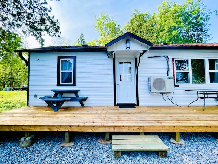 Cottage A - Kawartha Lakes
