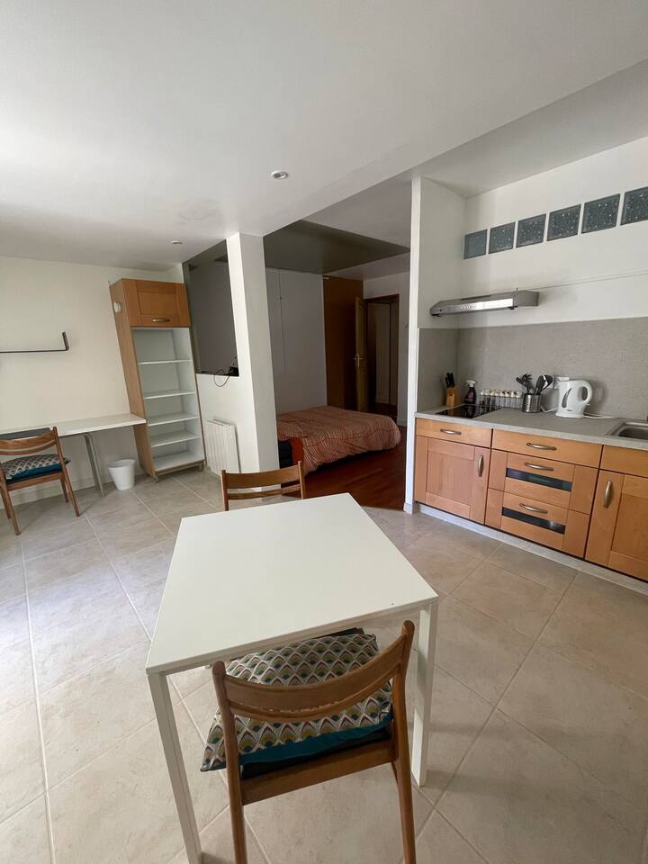 Charme Champêtre, Proche De La Ville - Lohéac