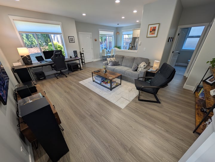 Peaceful, Renovated 3br Home In South Nanaimo - ナナイモ