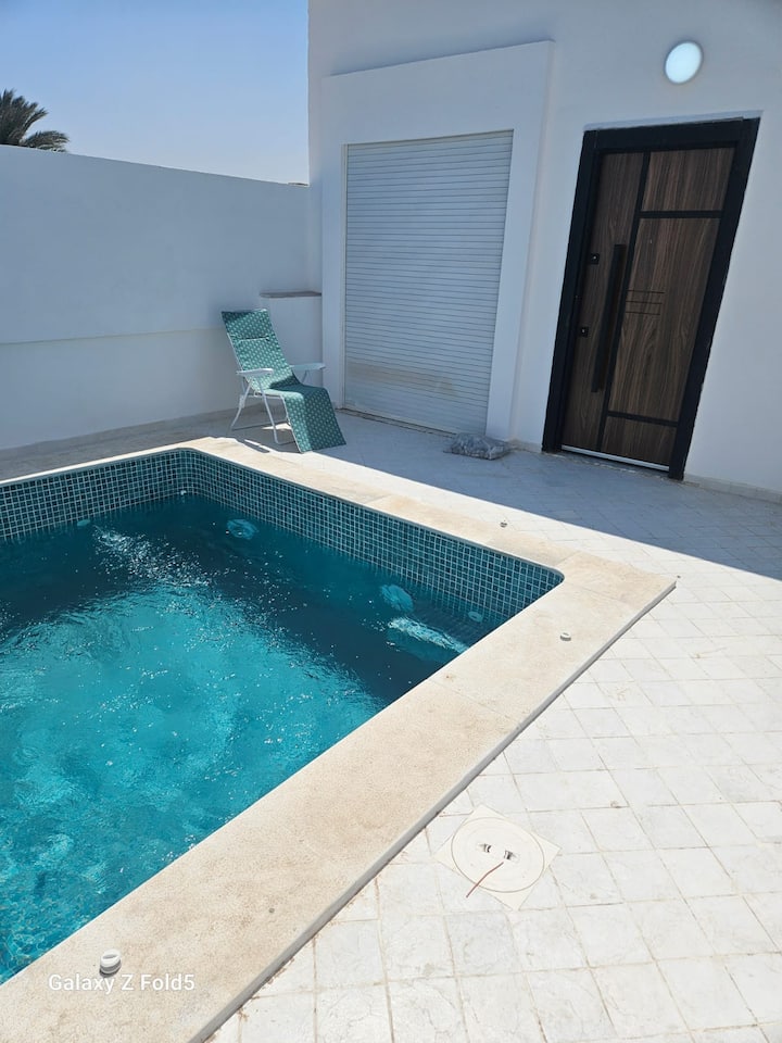 Villa Ayem Avec Piscine à L’étage - Houmt Souk