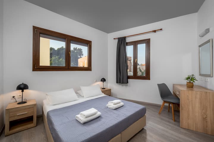 Mulberry Apartments -201 - Rhodes