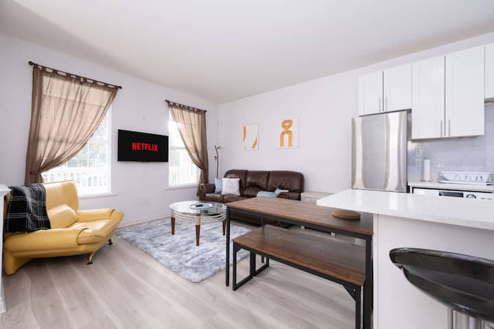 3br 2ba Surrey Home | Quiet & Convenient - Langley