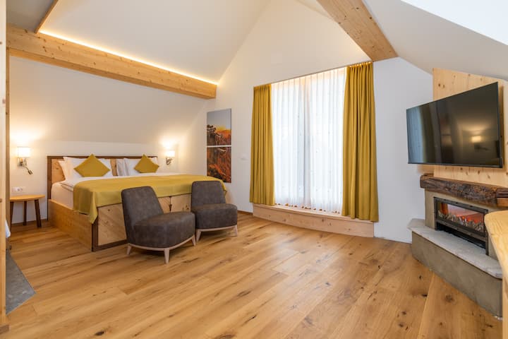 Double Room With Terrace And Inside Fireplace - Bled