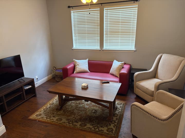 Inn By The Greenway - New Orleans, LA