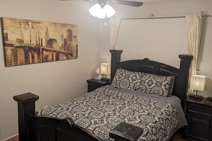 No Cleaning Fee!-shared 2br/1ba - Sacramento, CA