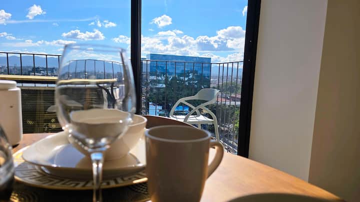 Premium L14 Espacioso Z10 Cmedico/concierto/uni - Guatemala City