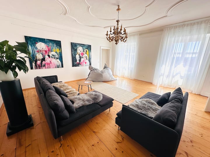 Historic Hideaway 1640 - Light, Art & Calm - Krems an der Donau