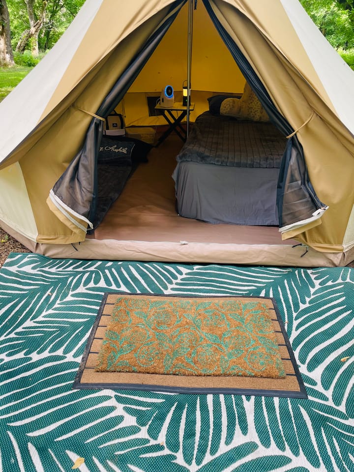 Fr River Front Yurt #26 - Front Royal, VA