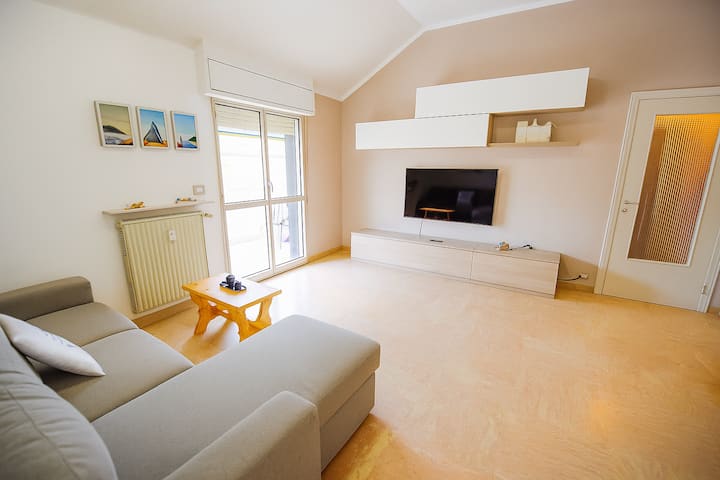 Xenia - 2rooms Apt. In Corso Buenos Aires 73 - Chiavari