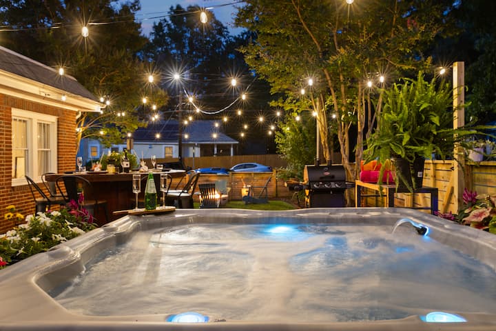 Sara P Duke Studio ( Hot Tub) - Durham, NC