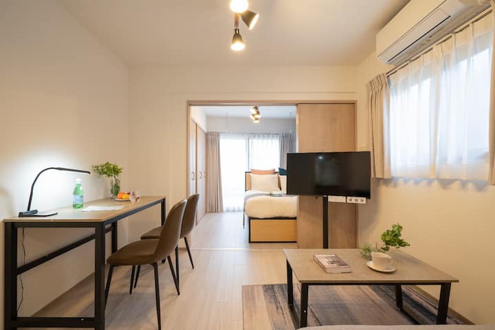 Built In 2024/elevator/perfect For Desk Work/c01 - Yokohama