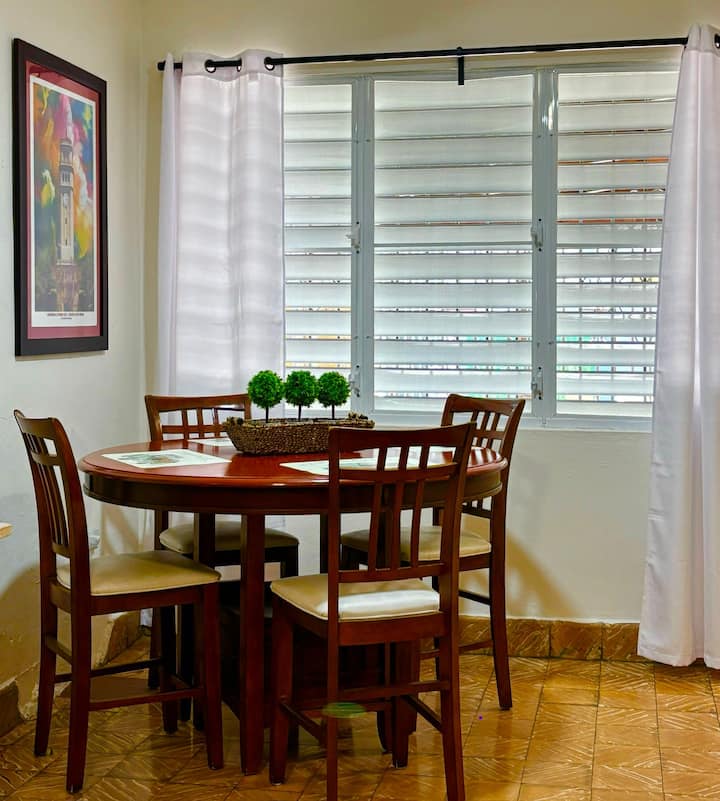 Casa Inés: The Best Location! Parking Included! - San Juan