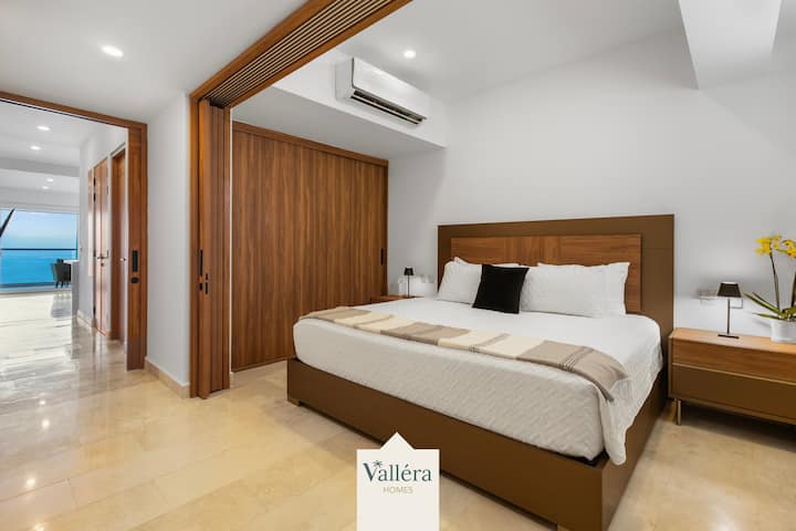 Harbor 171 · Breathtaking Views - Puerto Vallarta