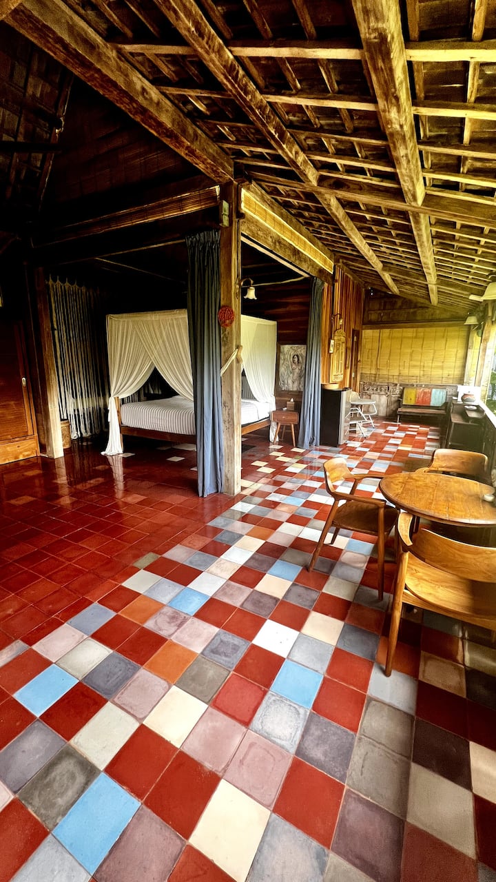 Umakayu Joglo Villa Bali-100m2 Private Floor - Canggu