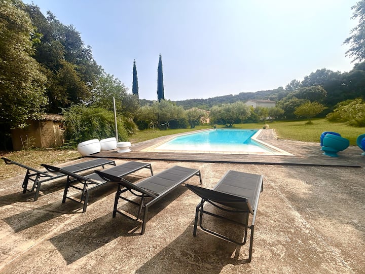 Mazet Indépendant Proche Avignon - Sauveterre