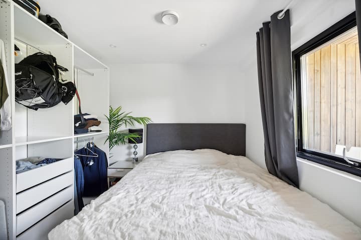 180m² Private Coastal Home. Apartment Not Included - Strömstad