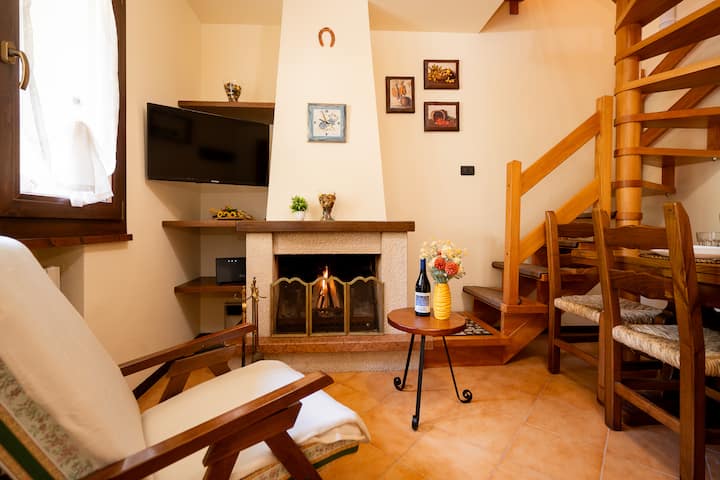 [Rifugio Tra I Boschi] Camino & Balcone A Sestola - Fanano