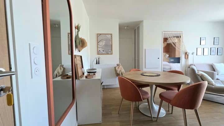 Apt Piscine- 150m Plage- Parking- Centre - Royan