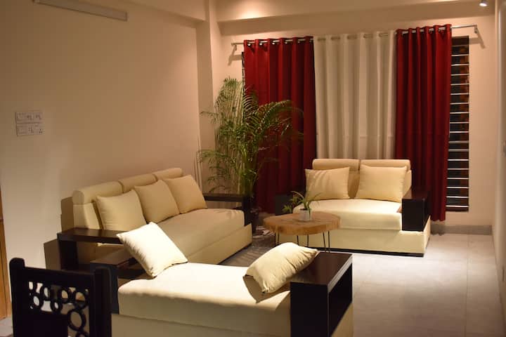 Elegant 3 Bedroom Ac Apartment At Basundhara R/a - Dhaka