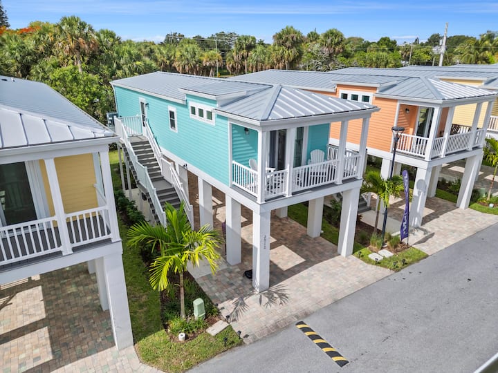 Brand New Jensen Beach *Bikes *Fishing Gear *Grill - Jensen Beach, FL