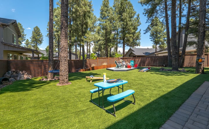 Paradise In The Pines -Fire Pit, Games, Large Yard - Flagstaff