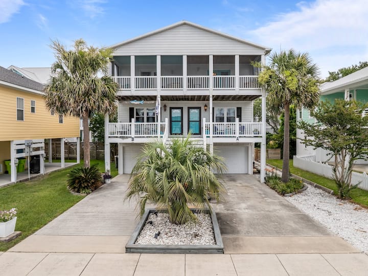New! Steps To Beach, Lake & Boardwalk | 3br/2ba - Carolina Beach, NC