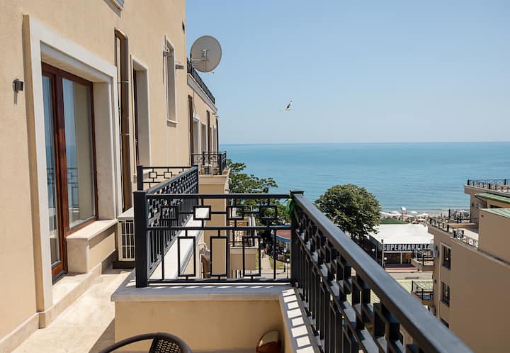 Beachfront Bliss-1br Sea View Flat In Golden Sands - Kranevo