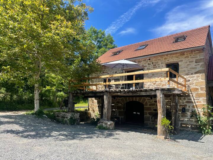 Gîte Au Bord De La Rivière Lot - Figeac