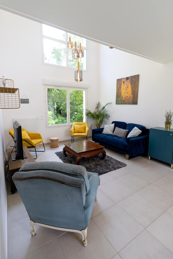 Charme Et Lumière Aux Portes Du Pegasus Bridge - Bénouville