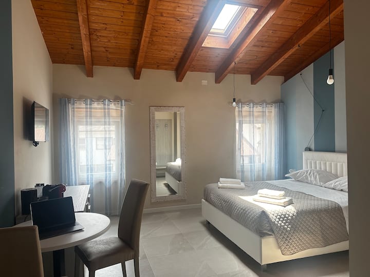 Timetofreedom Zimmer Zerbi - Peschiera del Garda