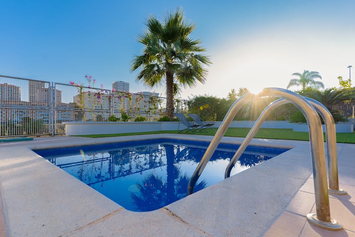 Beachy House - Home In Montgat, Barcelona - Montmeló