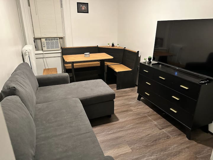 Cozy Apartment- 20 Mins To Nyc! - Jersey City, NJ