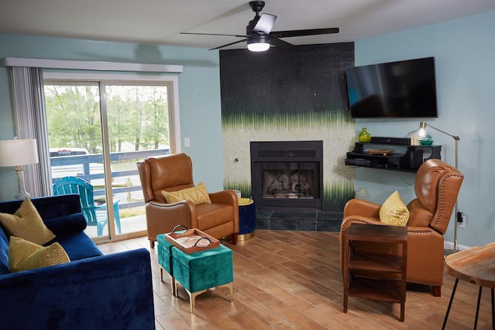 Evergreen Retreat- Next To Timberline Lodge - Blackwater Falls State Park, Davis