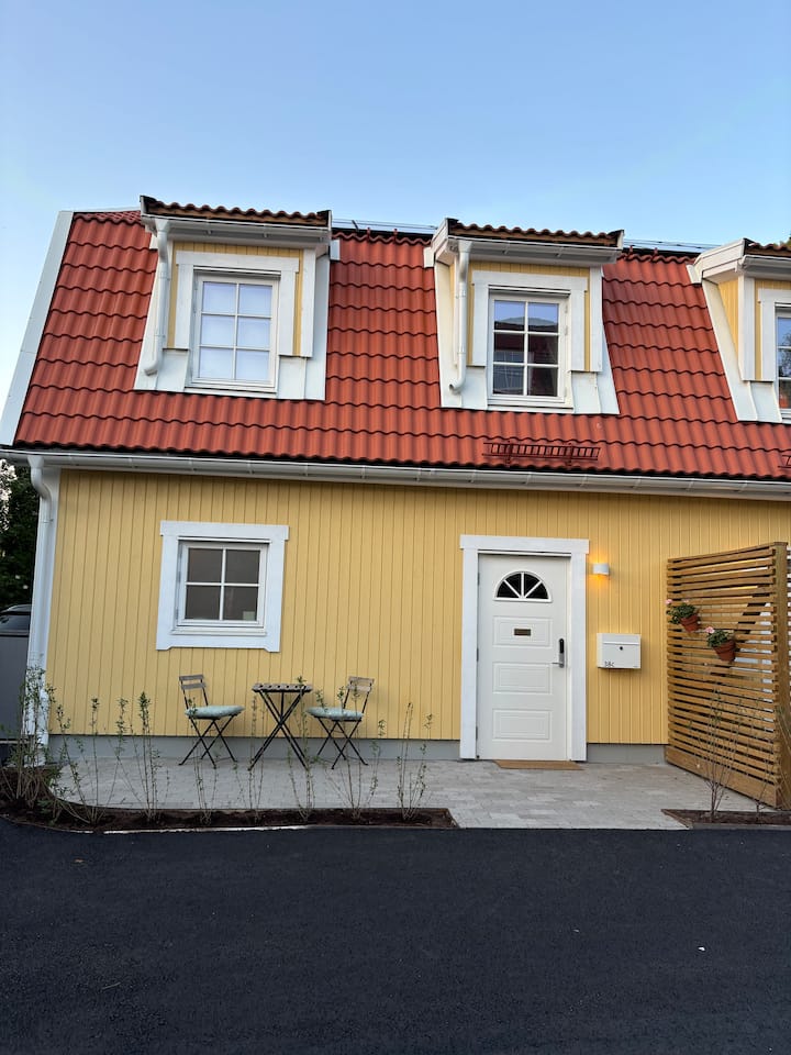 New-built Full Family-house By The City - Stockholm