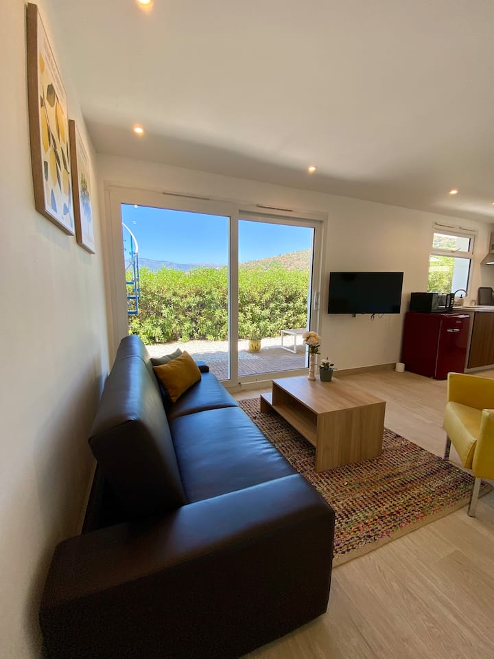 One-bedroom Apartment In Sayalonga - Torrox Costa