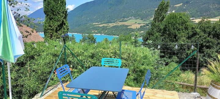 Le Pass'age Sur L'eau Lac Treffort 38650
2 Pers - Treffort