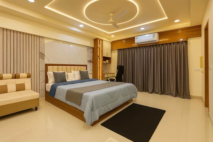 Siddha Xanadu Luxury Studio Near Airport W Kitchen - Kolkata