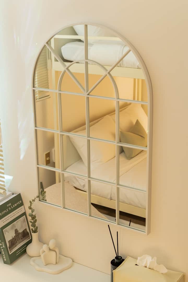 [가을할인]합법숙소/가족친화/무료짐보관/이태원/남산타워/서울역/해방촌/8인대형/공항버스3분 - Seoul