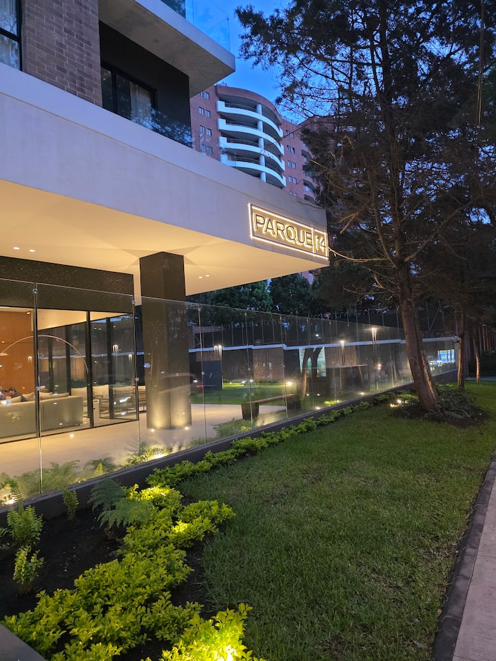 Nuevo, Moderno, Seguro, Piscina, Parque 14 Zona 14 - Guatemala