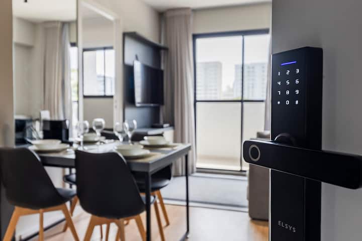 Ap Climatizado, Janela Anti-ruído, Prox Aero/shop - Moema