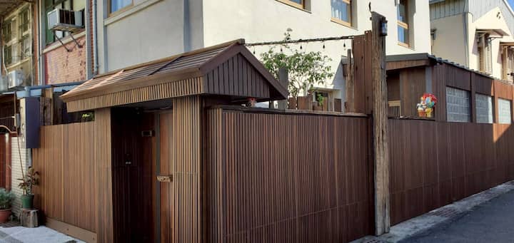 台灣安平8人包棟民宿—成說時光文旅 - Tainan City