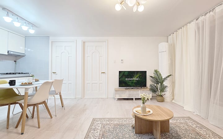 New스테이 서/홍대역 도보10분 신촌 2룸 2베드 최대5인 합법숙소 - Seoul