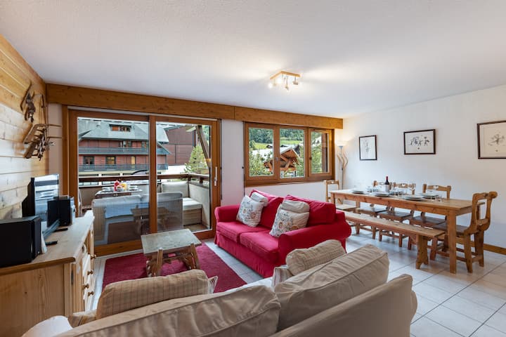 Slalom 15 - Central Morzine | The Great Escape - Morzine